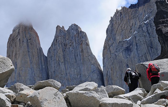 EXCURSION BASE TORRES - Patagonia Travel