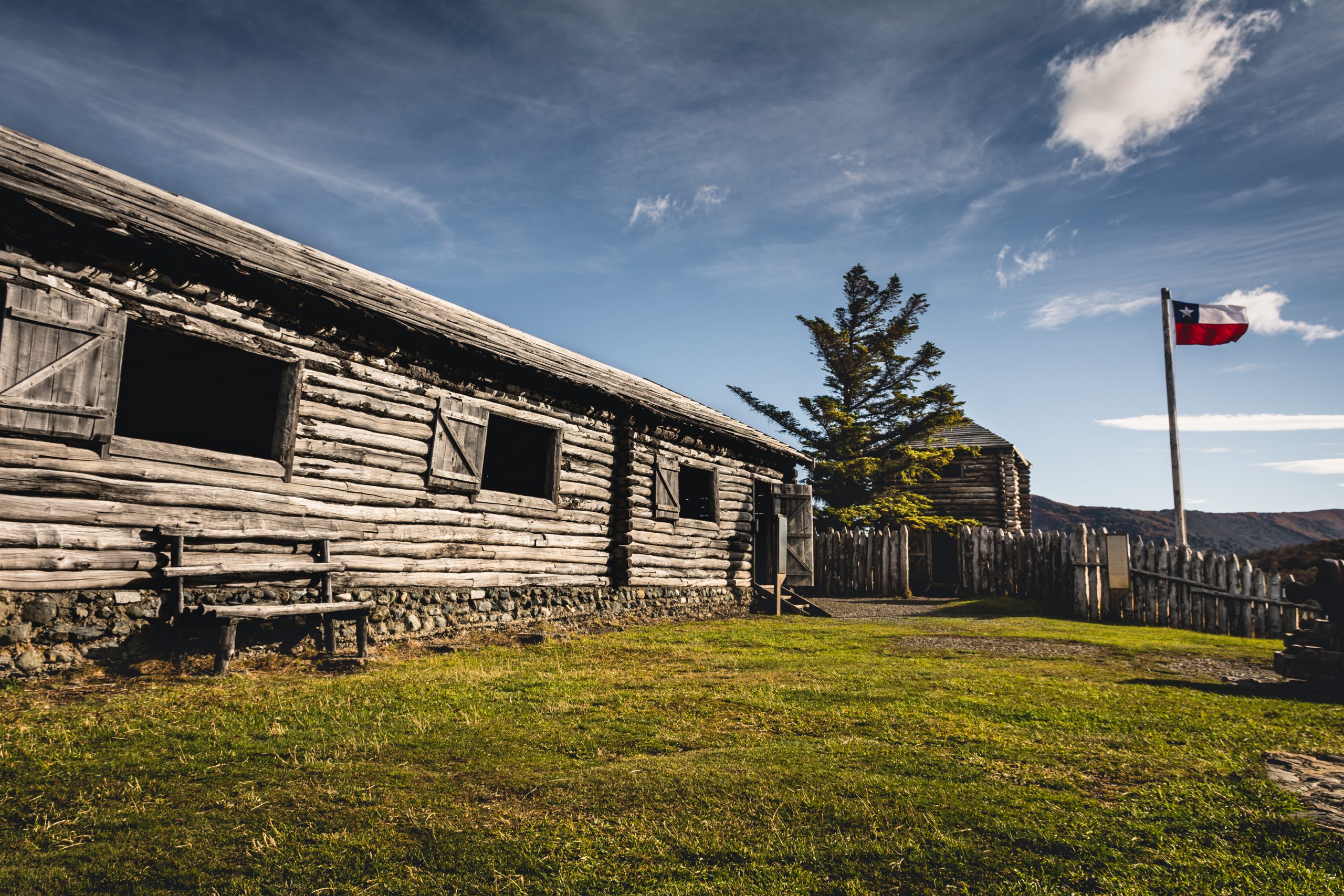 PARQUE DEL ESTRECHO - FUERTE BULNES COMPARTIDO - Patagonia Travel